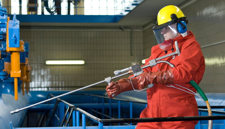 Production of ultra high pressure (UHP) hose assemblies up to 4000 bar ...